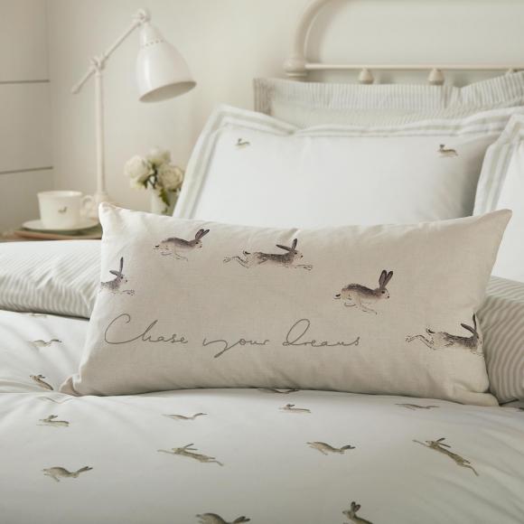 Sophie Allport Hares Duvet Cover Set in Fashion Duvet Covers at Seymour ...